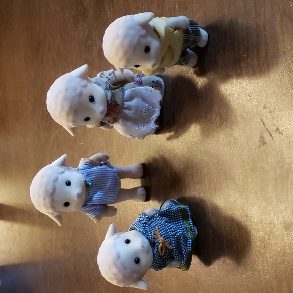 calico critters | Toys | Vintage Calico Critters Sheeplamb Family ...